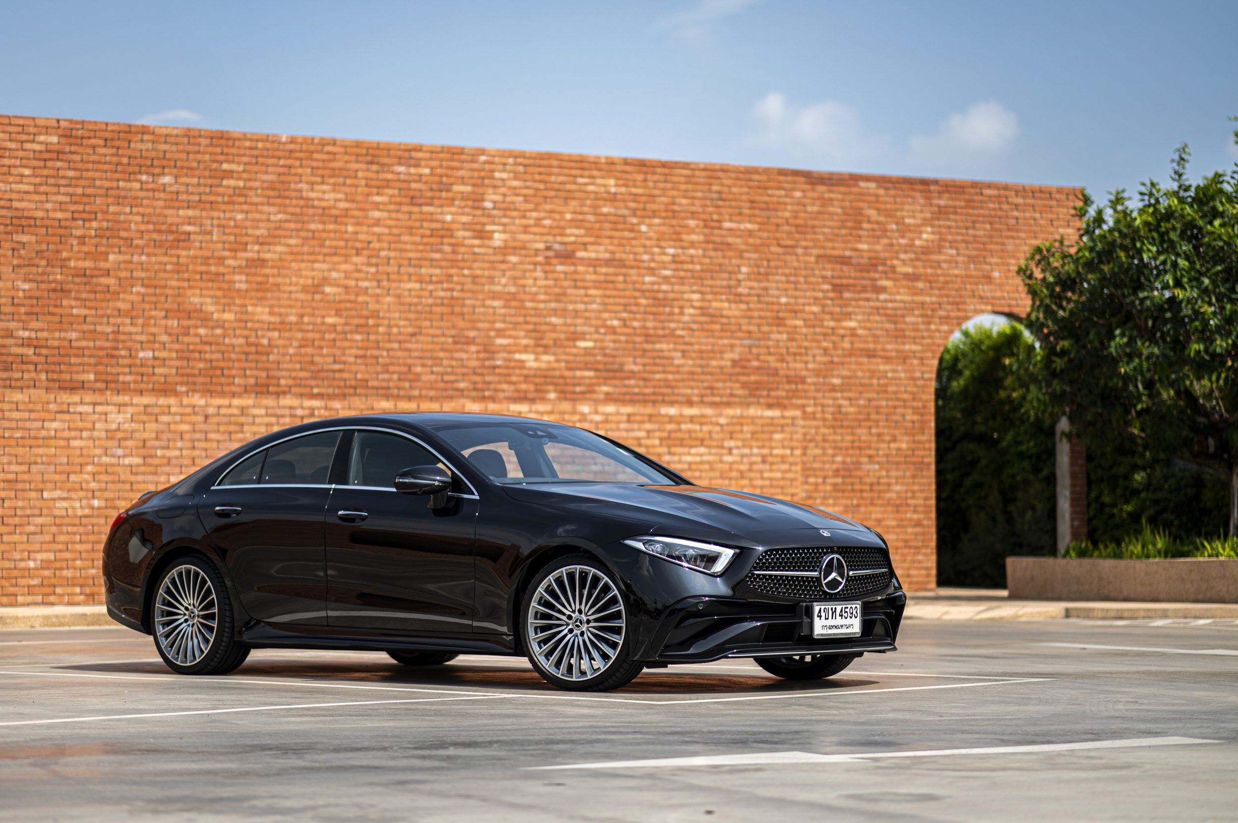 Mercedes-Benz CLS 220 d AMG Premium ราคา 3.88 ล้าน - นิตยสาร INCARS ...