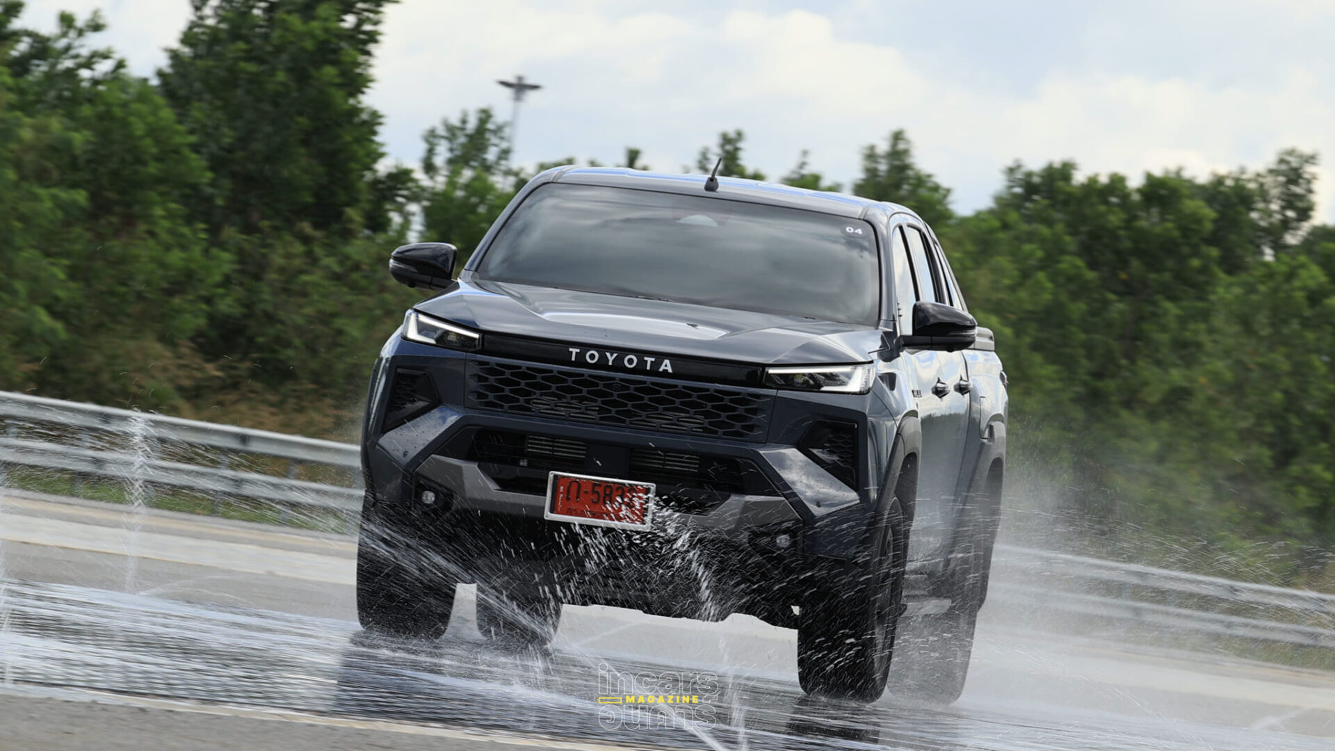 ทดสอบสมรรถนะกระบะร่างใหญ่ โตโยต้าไฮลักซ์ทราโว่ - นิตยสาร INCARS MAGAZINE